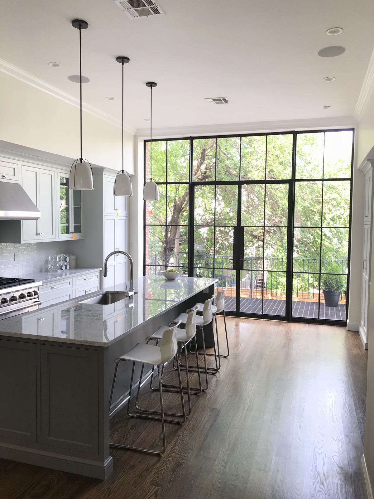 ISKAN WINDOWS, INC. | amNewYork